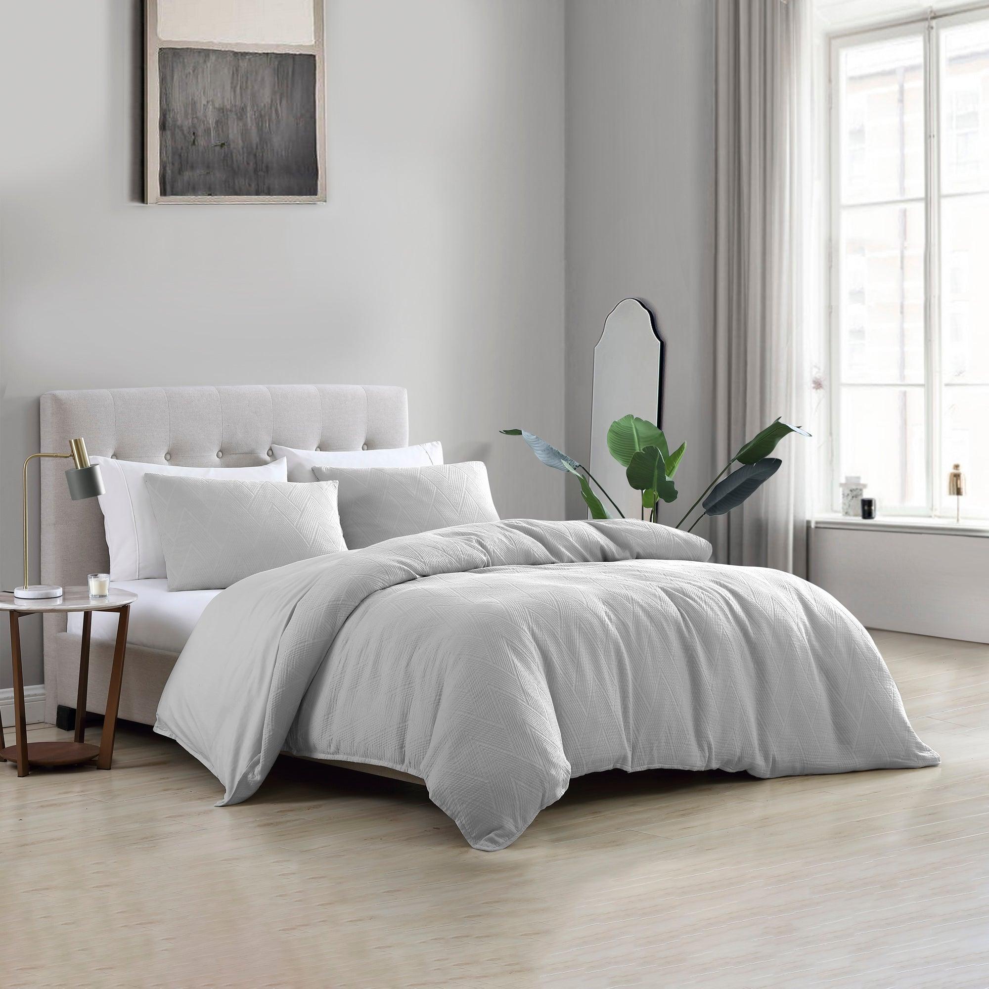 Brielle Home Wesley 100% Cotton Matelasse Duvet Cover Set – LinensNow